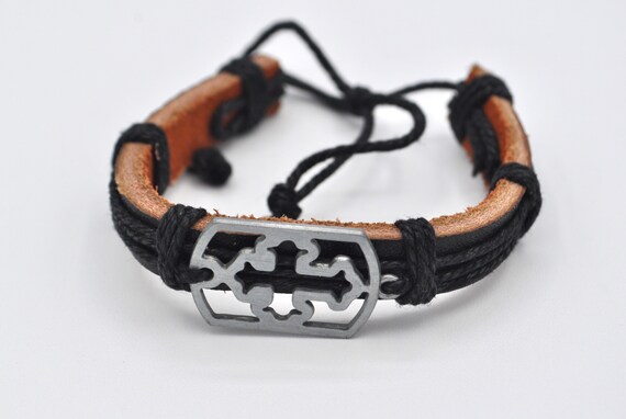 Stackable Cross Bracelet Leather Armband or Anklet FR… - Gem