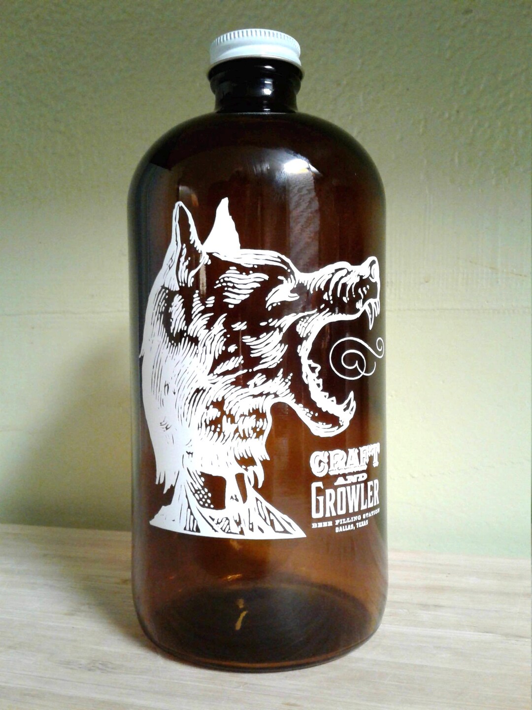 Craft and Growler Dallas Texas Wolf Small Batch Pint-sized Glass Bottle ...