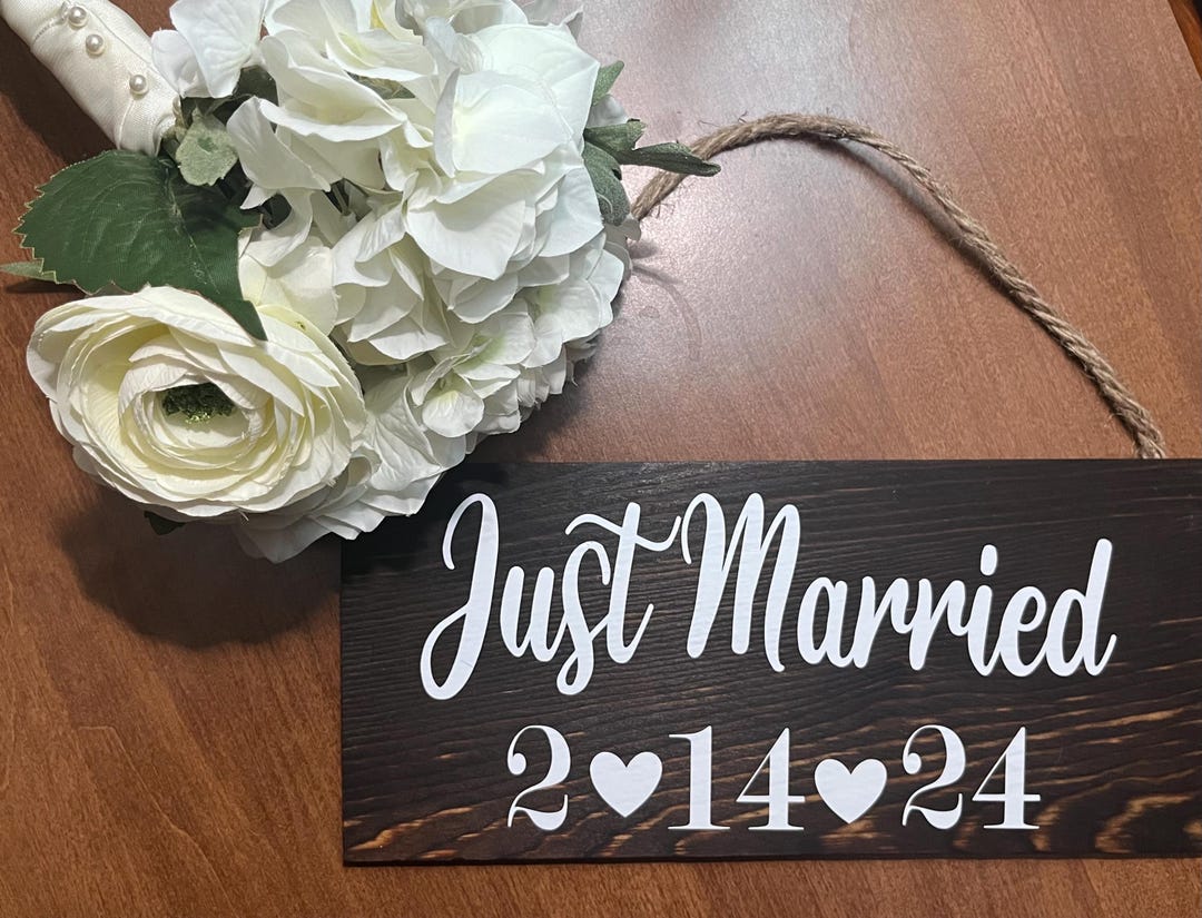 Just Married Wedding Sign, Wedding Picture Props, Rustic Just Married ...