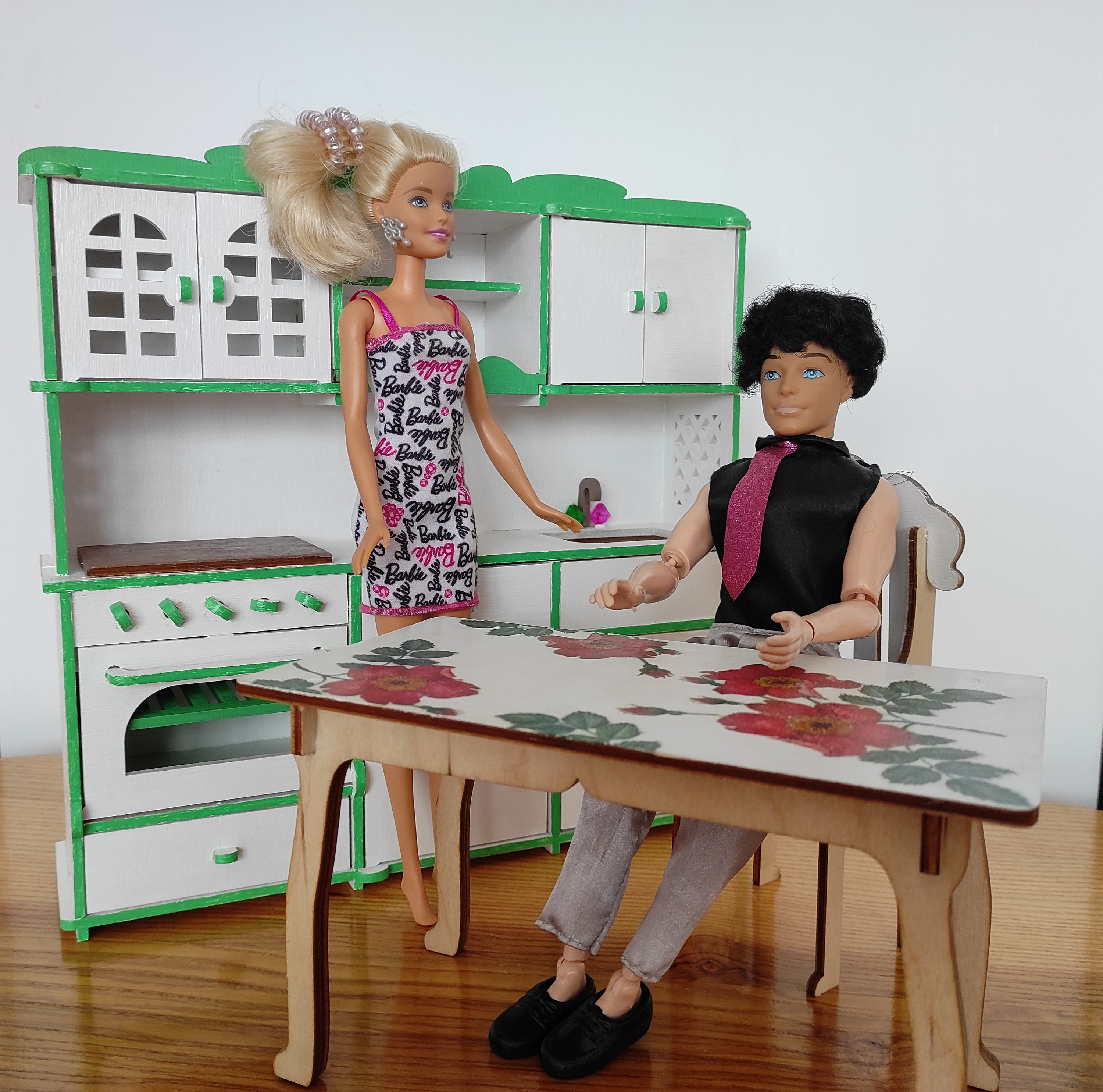 Diy Barbie Kitchen