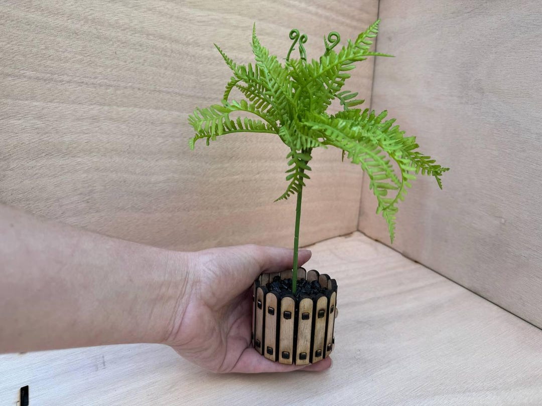 Realistic Miniature Palm Plant in Pot for 1/6 Scale Dollhouse ...