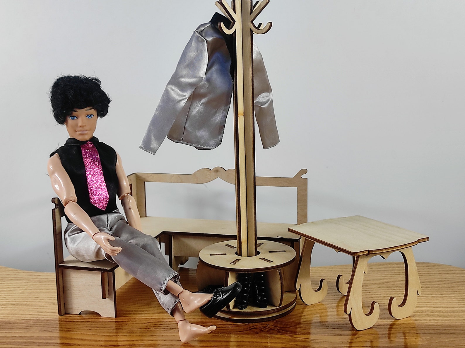 Doll clothing rack doll hanger 1/6 Shelf for shoes and doll | Etsy