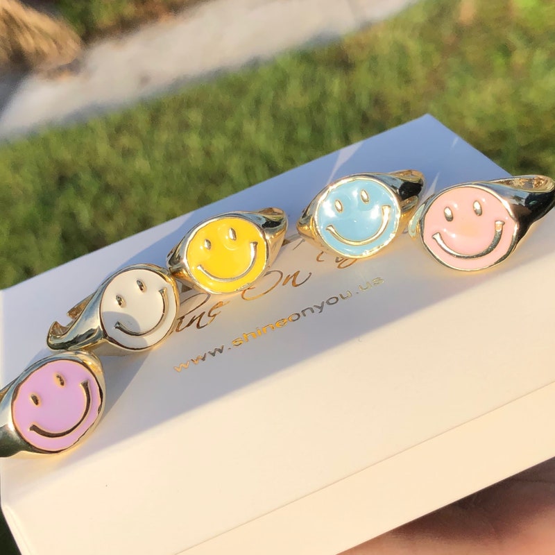 Smiley Face Ring - Etsy