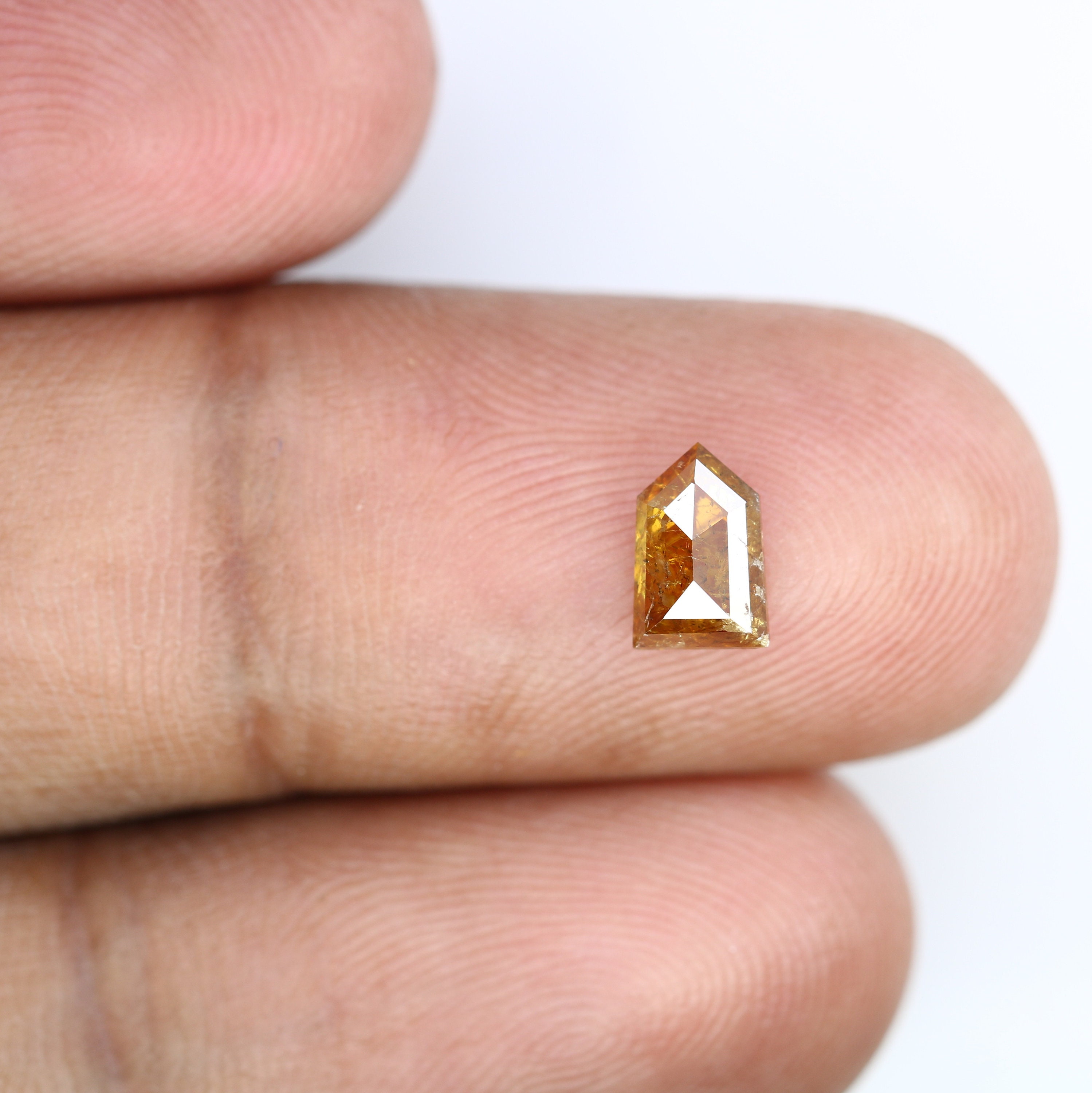 0.87 CT Bullet Shape Orange Color Fancy Diamond for Engagement Ring ...