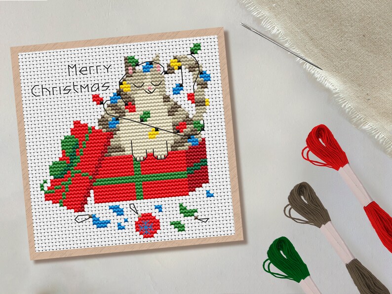 Cute Cat With Festoon сross Stitch Pattern, Christmas Winter Holiday ...