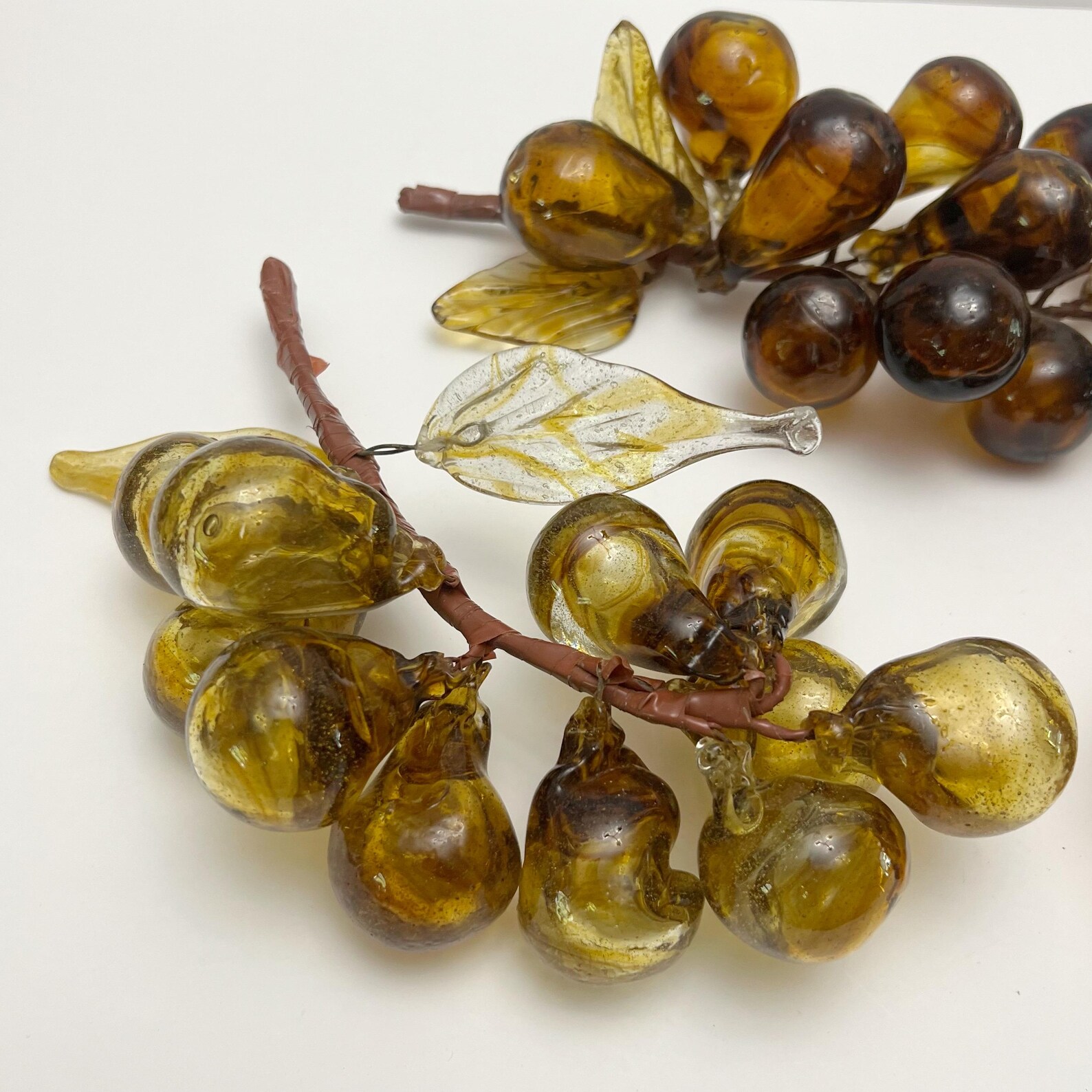Vintage Set of 3 Hand Blown Art Glass Grapes Cluster Vine Leaves Amber ...