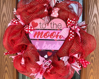 Heart mesh wreath | Etsy