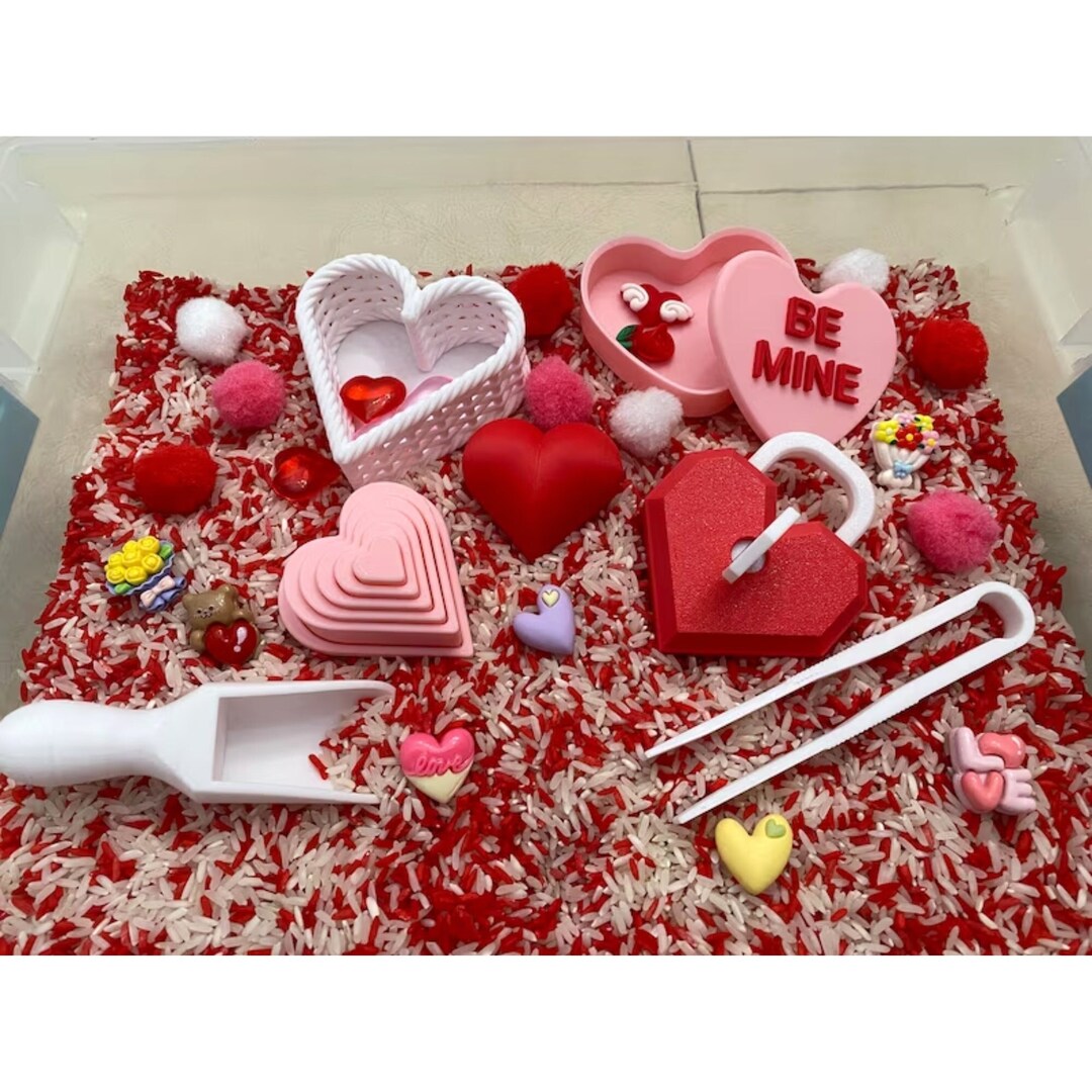 Handmade Montessori Valentine's Sensory Bin, Set Play Kit for Kids - Etsy