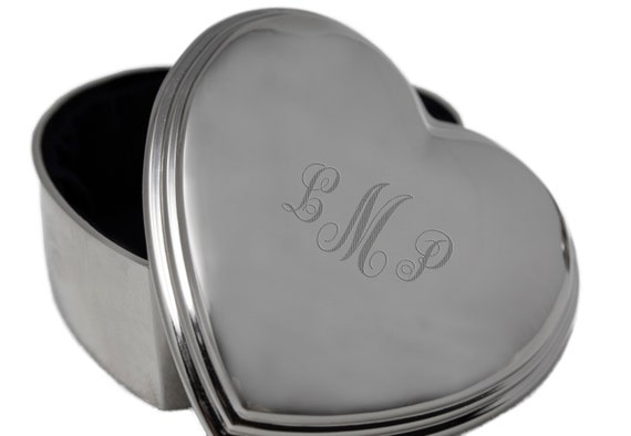 Personalized Heart-shaped Jewelry Box / Custom Engraved - Etsy