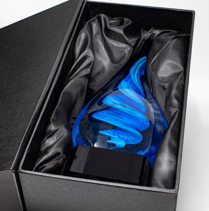 Ravanox Personalized 10 1/4" Blue Twist Raindrop Art Glass Award ...