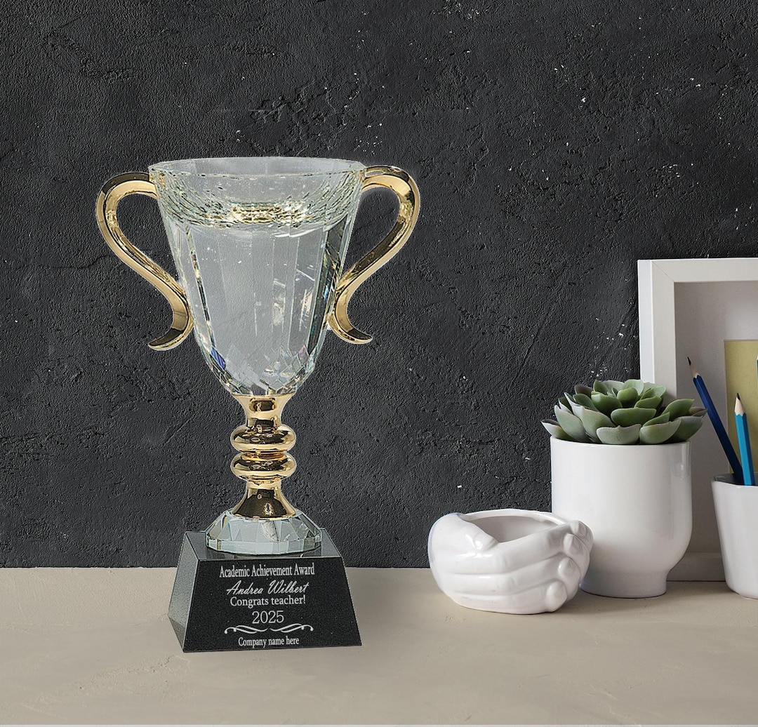 Ravanox Personalized 7 1/4" Crystal Trophy Cup, Custom Engraved Ornate ...