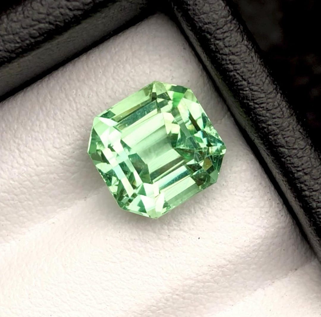 Green Kunite Gemstones for Jewelry ,emerald Cut , 5.0 Ct ,natural Green ...