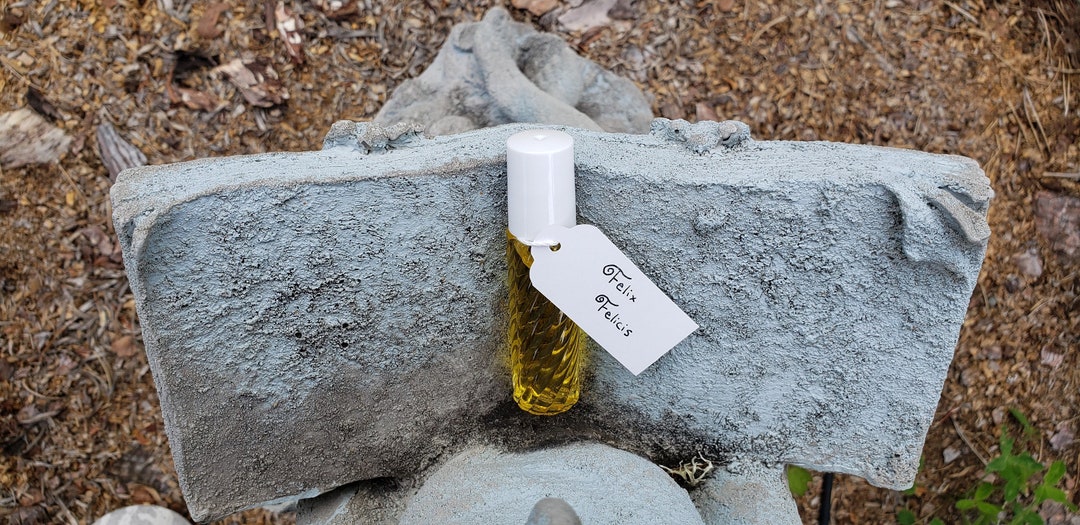 Felix Felicis Inspired Perfume Roller, 100% Essential Oil, Harry Potter ...