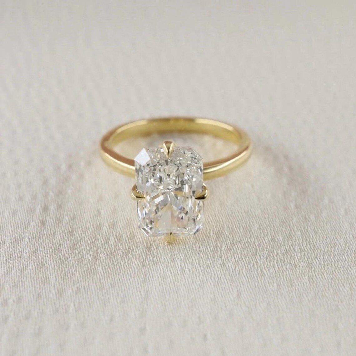 4.25 CT E/VS1 Elongated Radiant Cut Lab Grown Diamond Solitaire, Lower ...