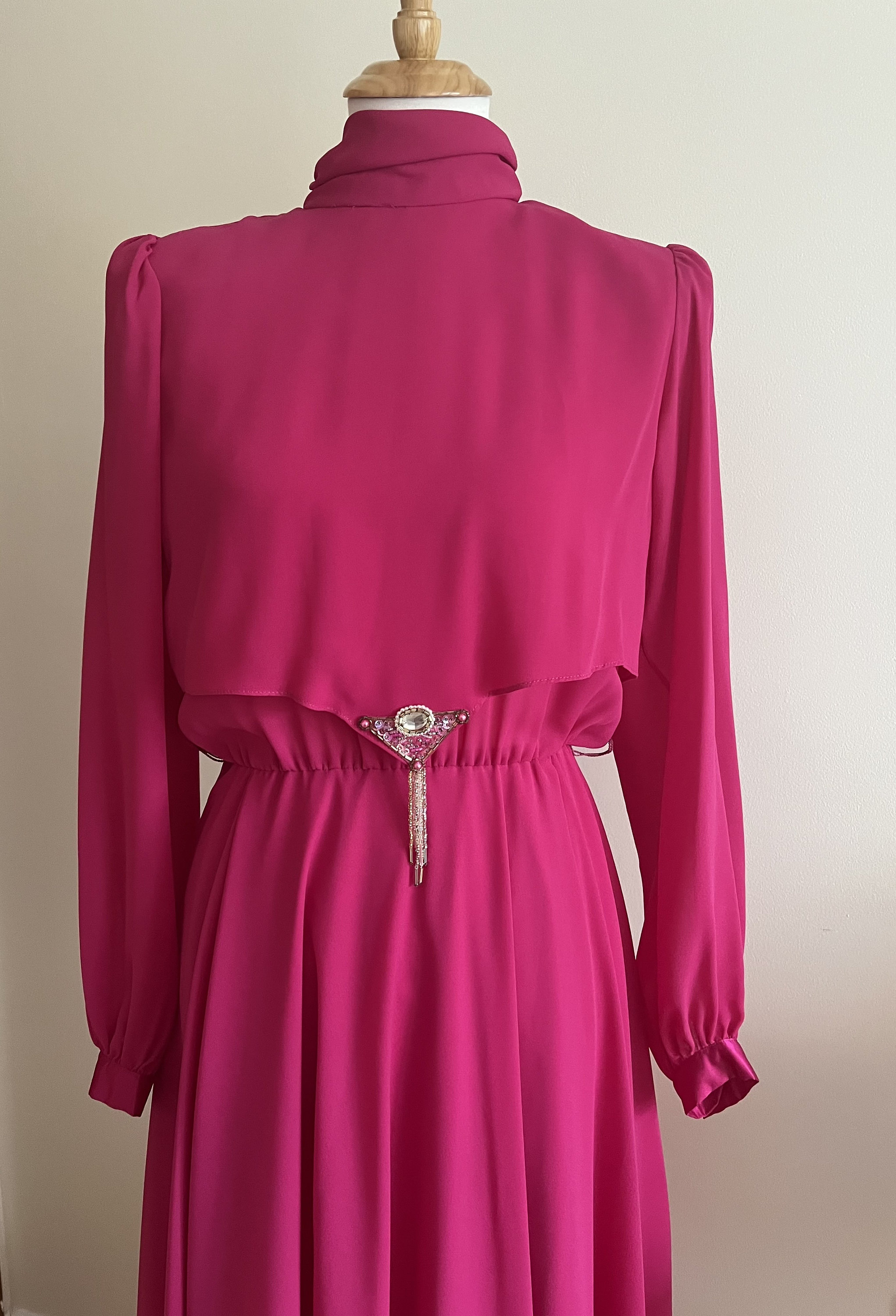 Vintage 1980s Hot Pink URSULA of Switzerland Long-sleeve Chiffon Midi ...