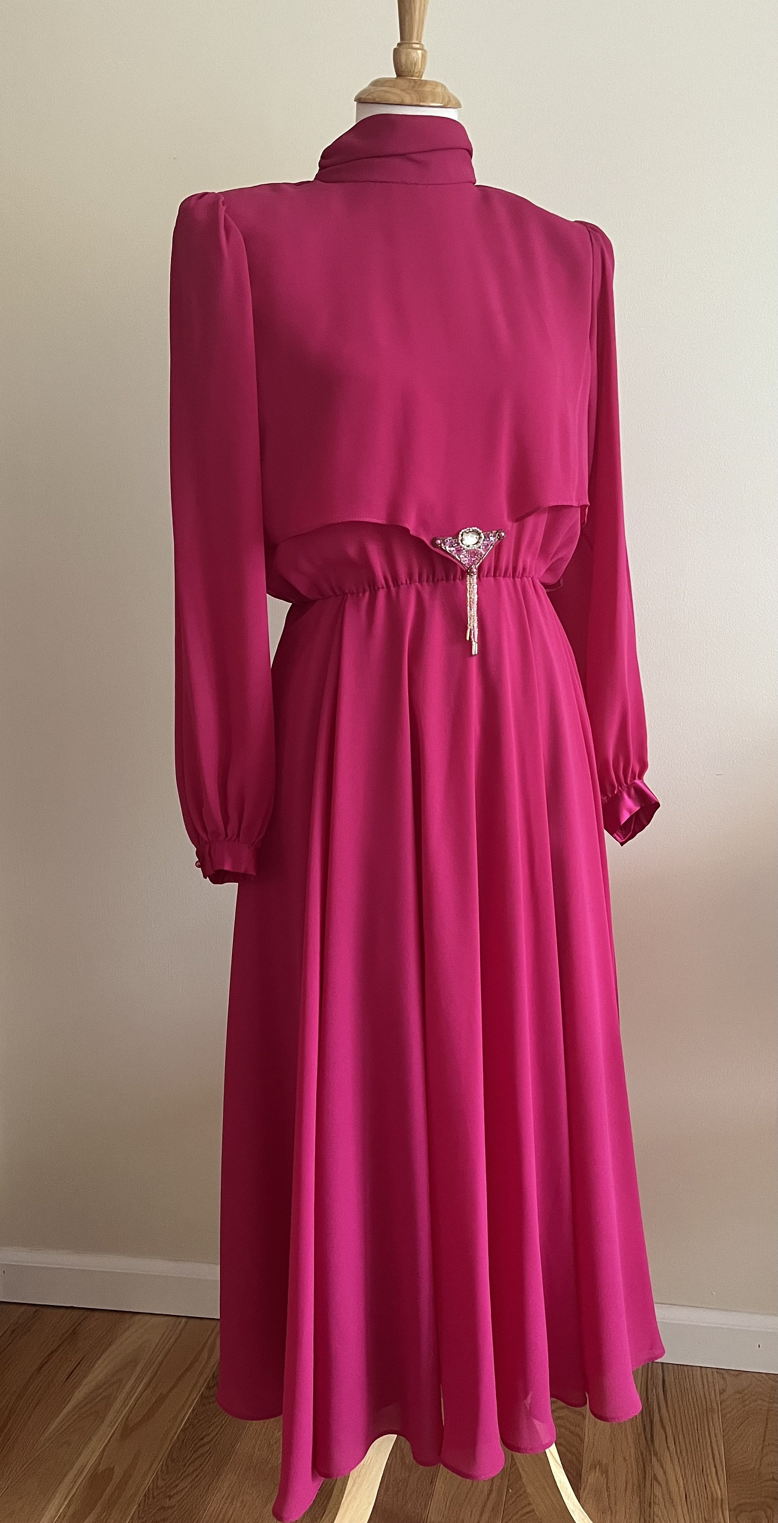 Vintage 1980s Hot Pink URSULA of Switzerland Long-sleeve Chiffon Midi ...