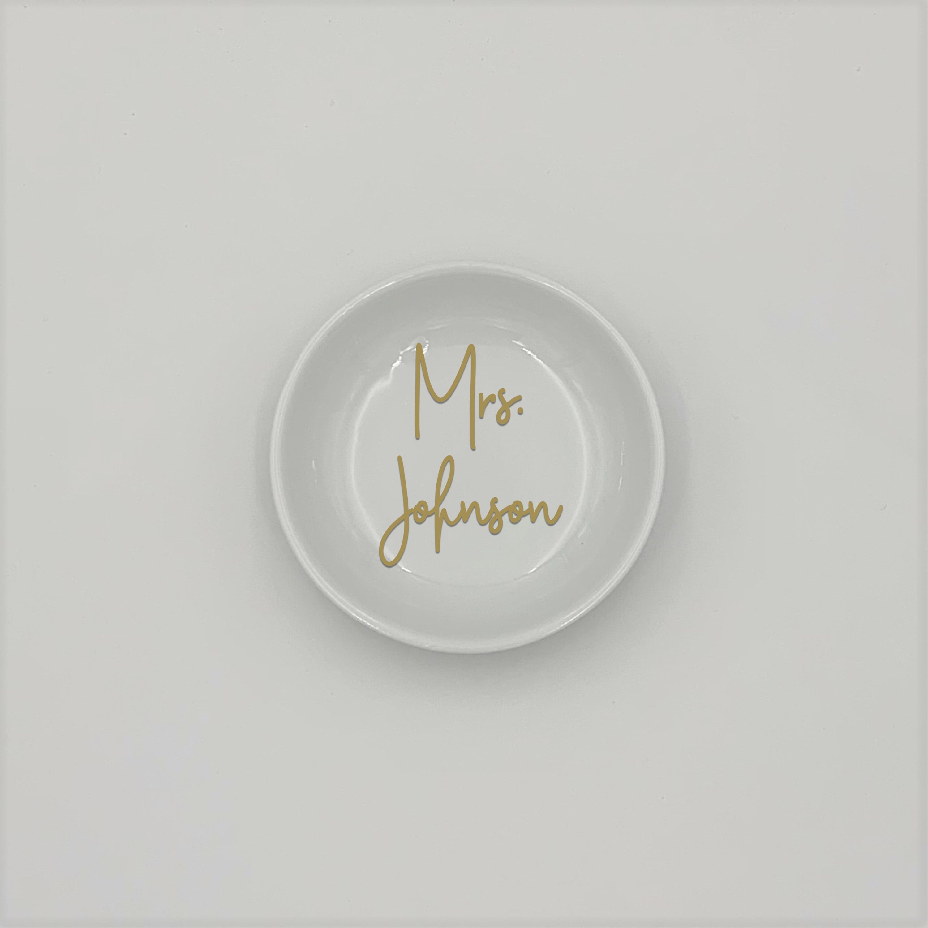 Personalized Mrs Ring Dish Round or Square Ring Bowl - Etsy