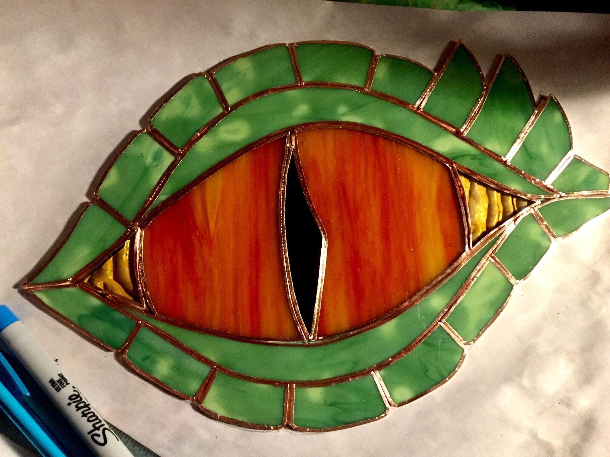 Pattern- Dragon Eye Stained Glass Pattern - Etsy Canada