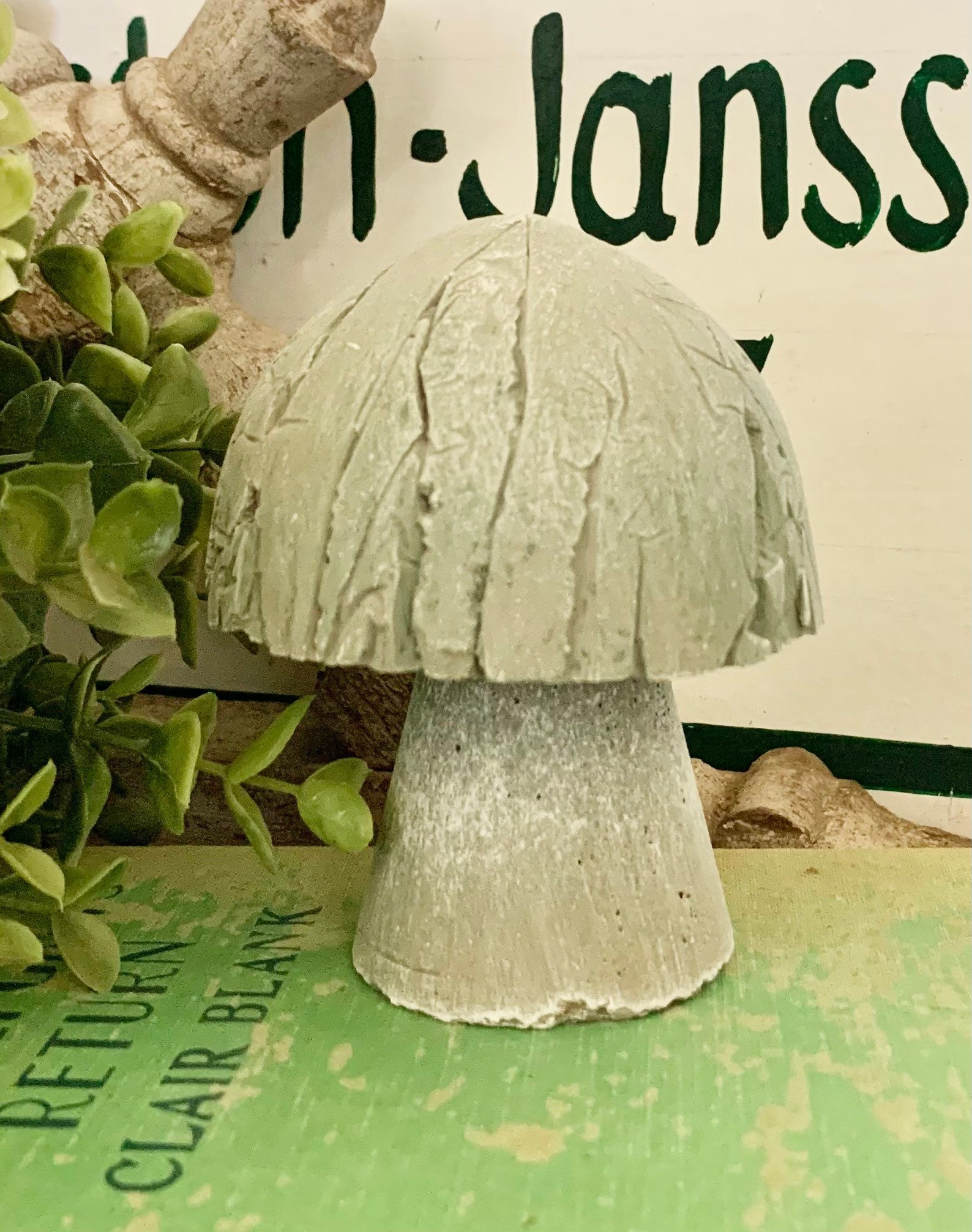 Concrete Mushroom Toadstool Cement Statue Indoor/outdoor - Etsy