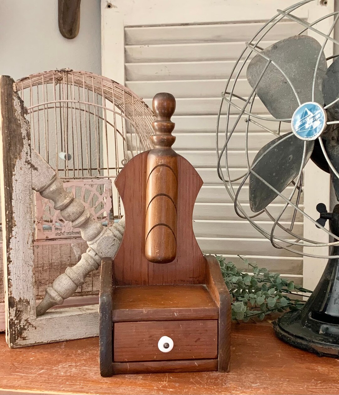 Vintage Wood Kitchen Shelf 13 1/2“ Tall 6“ Wide Vintage Kitchen Wall ...