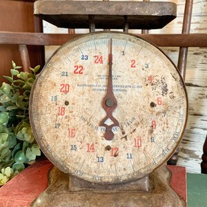 Vintage Antique Kitchen Scale Family Scale American Farmhouse Country ...