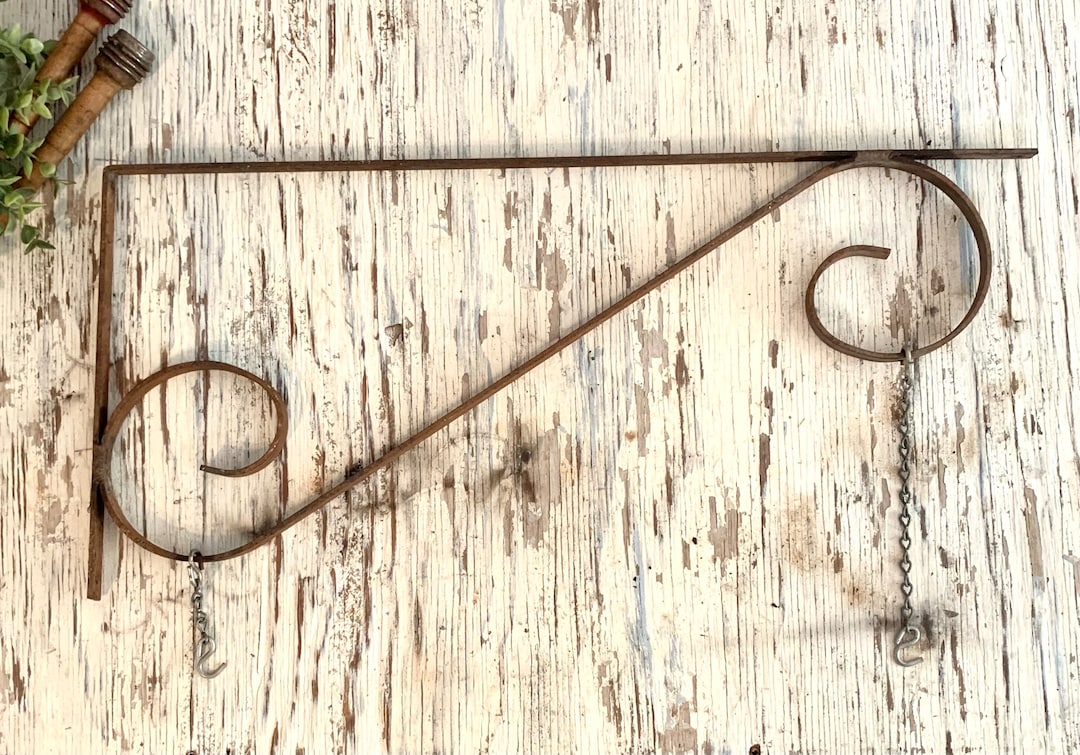Vintage Wrought Iron Sign Holder Old Rusty Metal Hanging Sign Holder ...