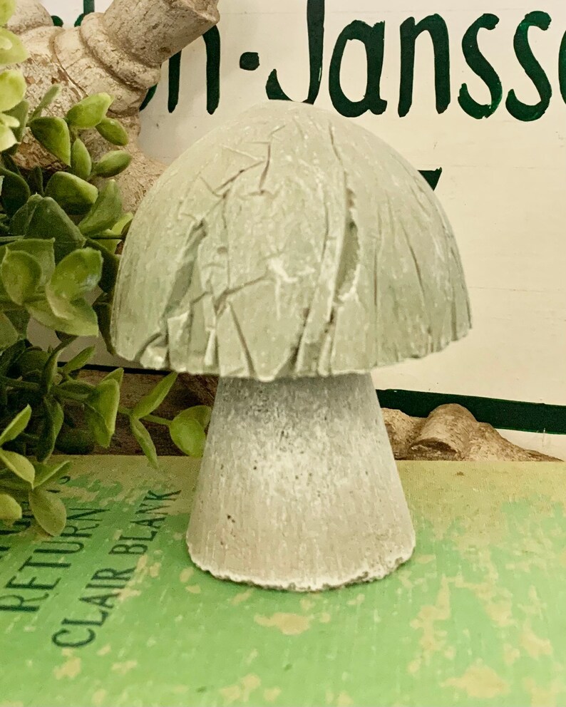 Concrete Mushroom Toadstool Cement Statue Indoor/outdoor - Etsy