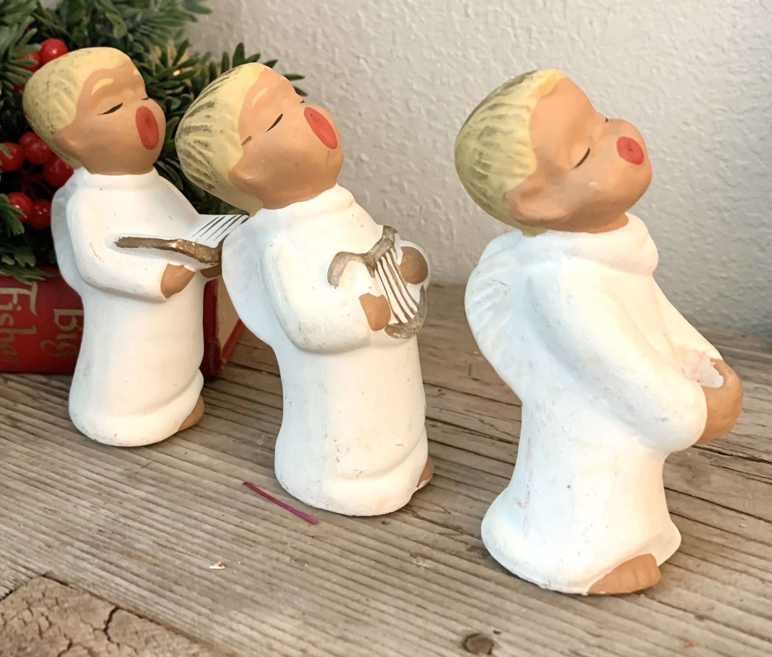 Vintage Christmas Vintage Porcelain Choir Angels Set of 3 Taiwan Boy ...