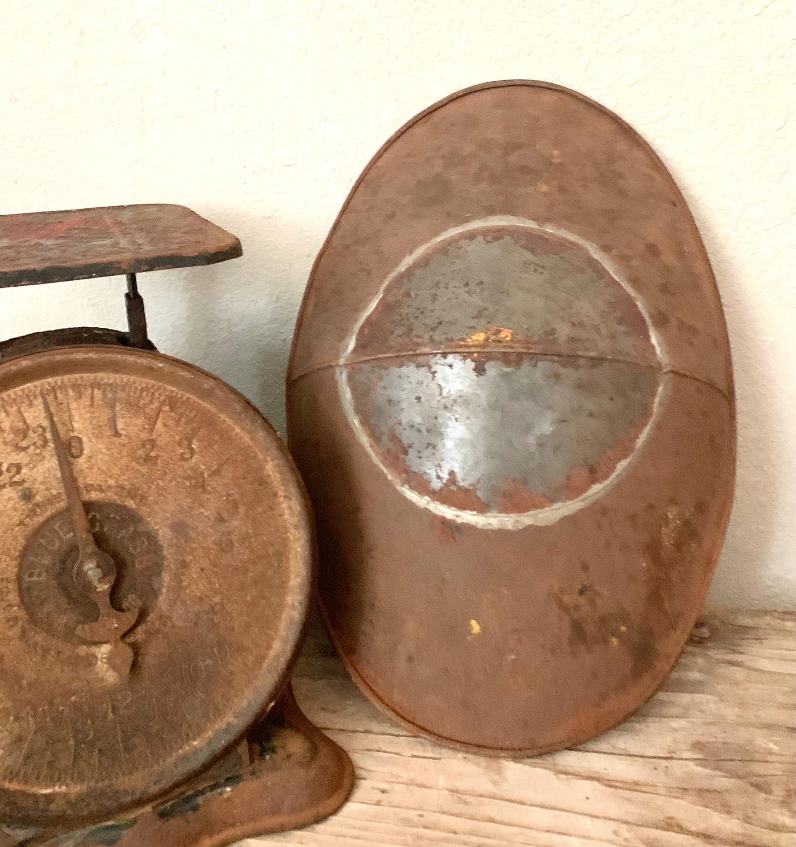 Vintage/antique Salvaged Rusty Black Metal Household Kitchen Scale With ...