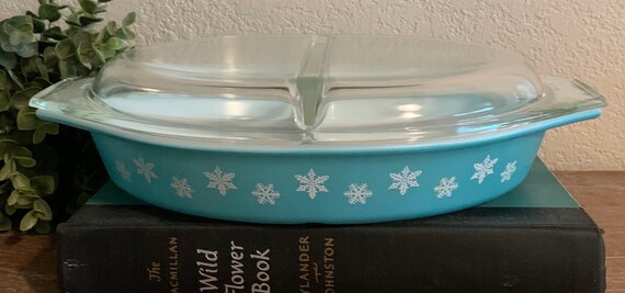 Vintage Turquoise Pyrex Divided Casserole Dish With Lid | Etsy
