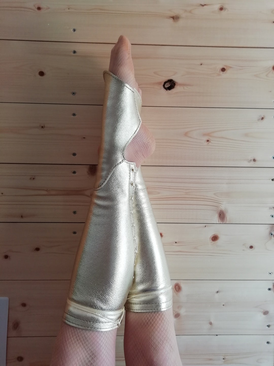 Guetre All in Leather, ON MEASURES, for Cirque ( Boots of the Trapeze ...