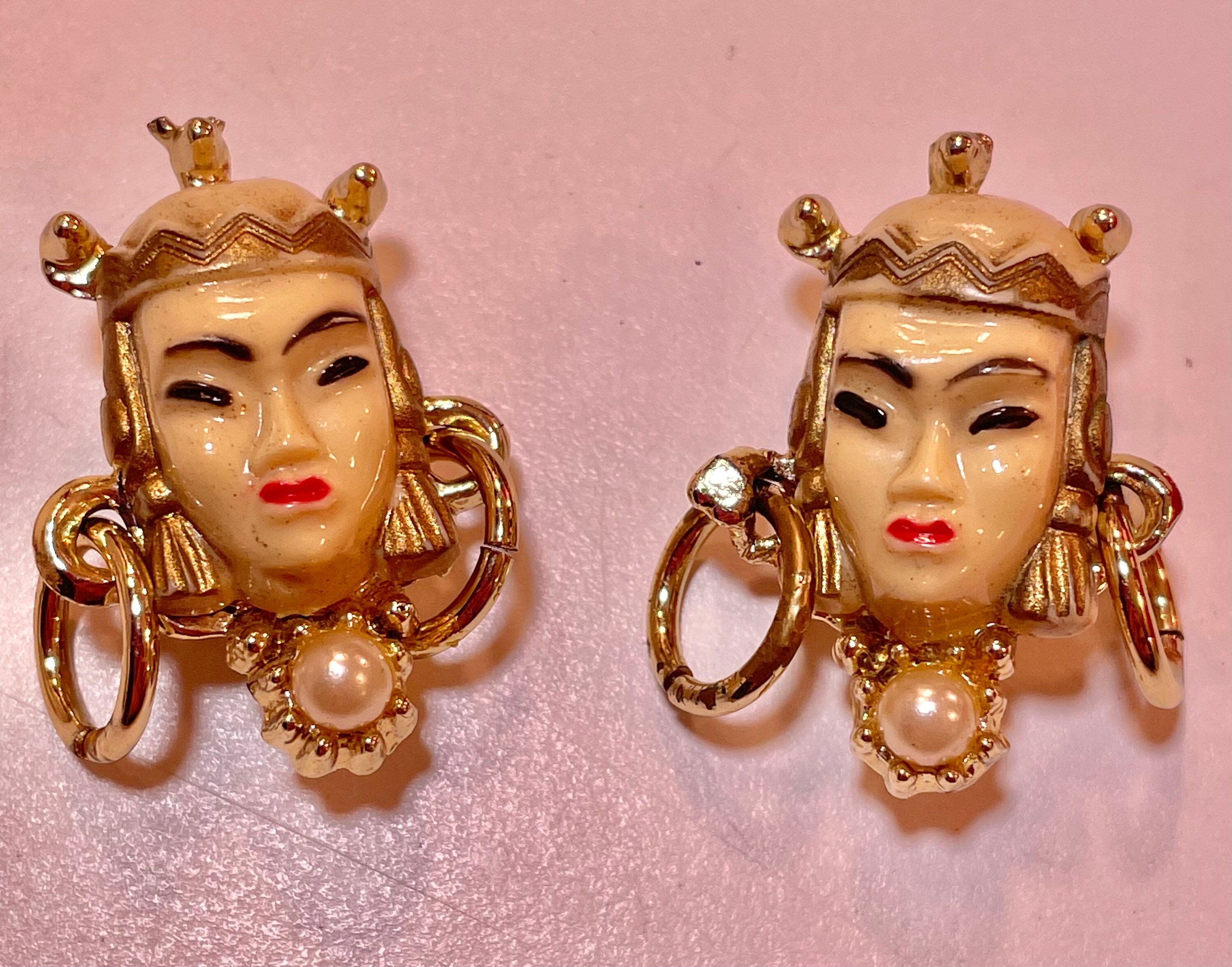 Hat Making & Hair Crafts Vintage Royal Blue Glass Selro Selini Asian ...