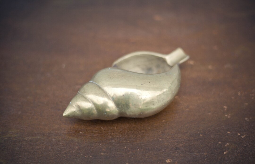 Brass Shell Ashtray, Vintage Ashtray, Smoking Accessory, Brass Ashtray ...