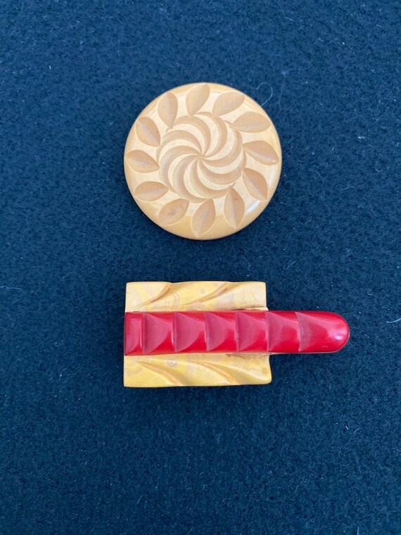 Bakelite Art Deco Carved Dark Green Prystal Bangle Br… - Gem