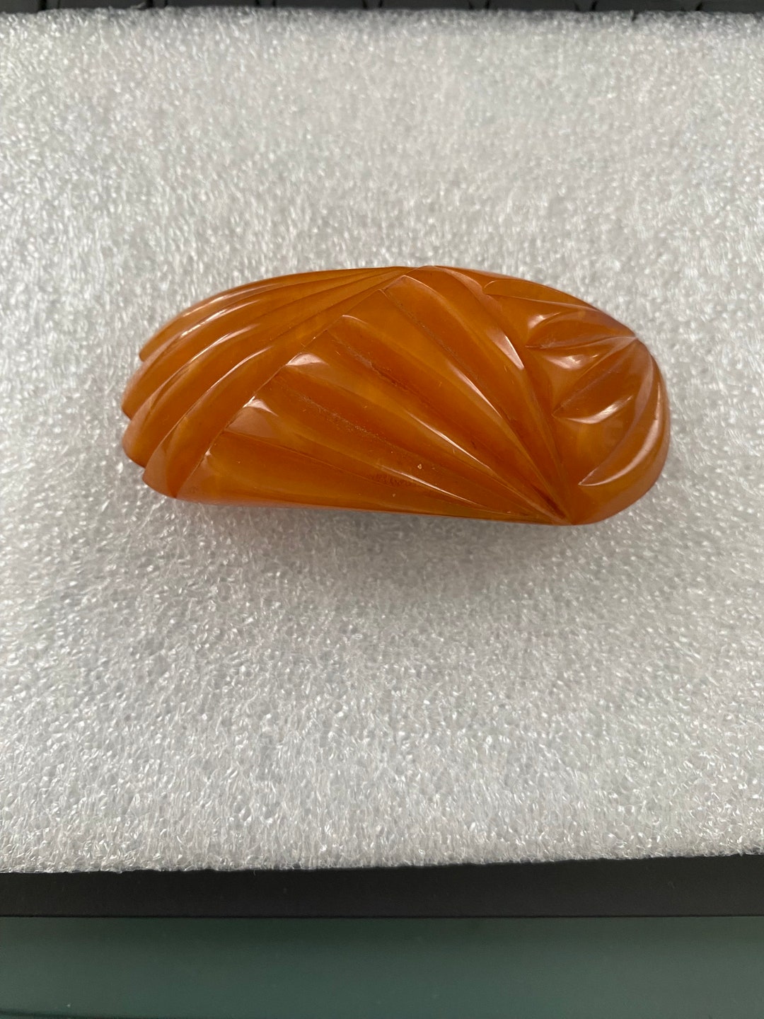Vintage Bakelite Clip Carved - Etsy
