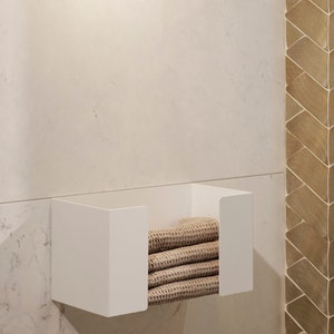 White Elegant C-fold Paper Towels Holder, Ergonomic Paper Towel ...