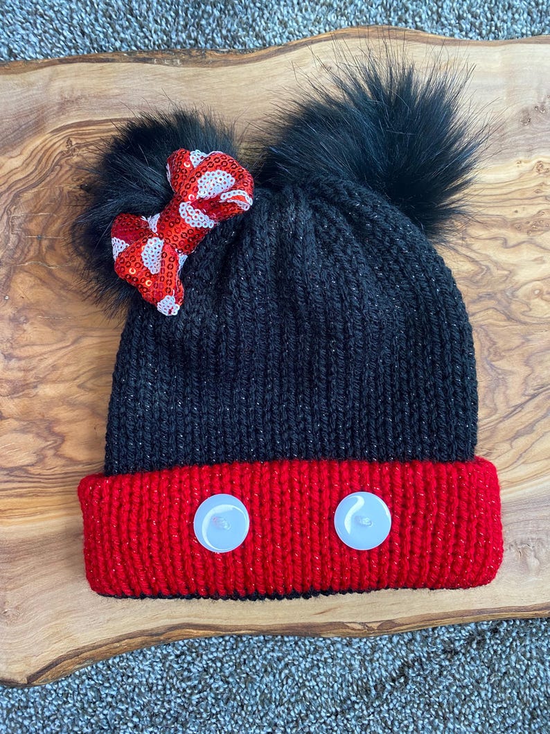 Mickey Mouse & Minnie Mouse Winter Hat - Etsy
