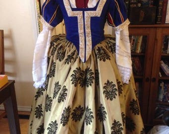 Ladies' Elizabethan Embroidered White Linen Partlet Blouse - Etsy