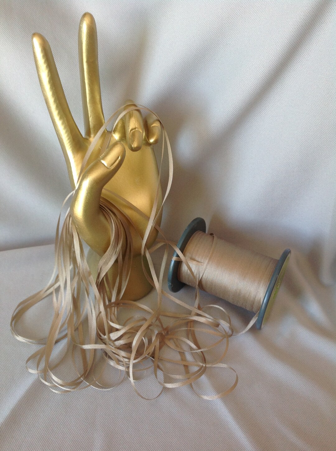 2 & 4mm Silk Ribbon PUTTY 164, 4 or 20 Yard Cuts, 100% Silk, Made in ...