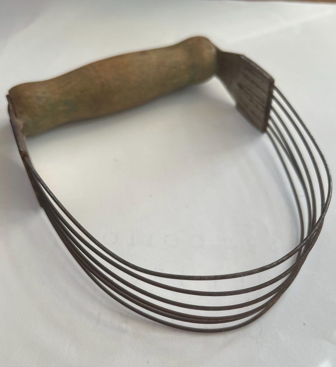 Androck Antique Rustic Pastry Blender, Wooden Handle W/traces of Green ...