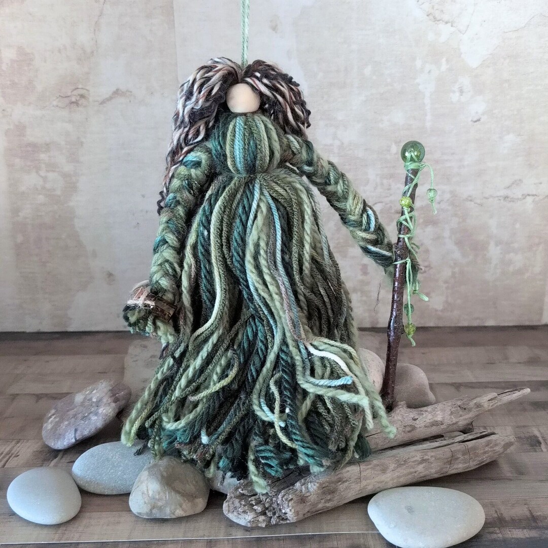 Green Witch Yarn Doll - Kitchen Witch Ornament - Old Fashion Yarn Doll ...