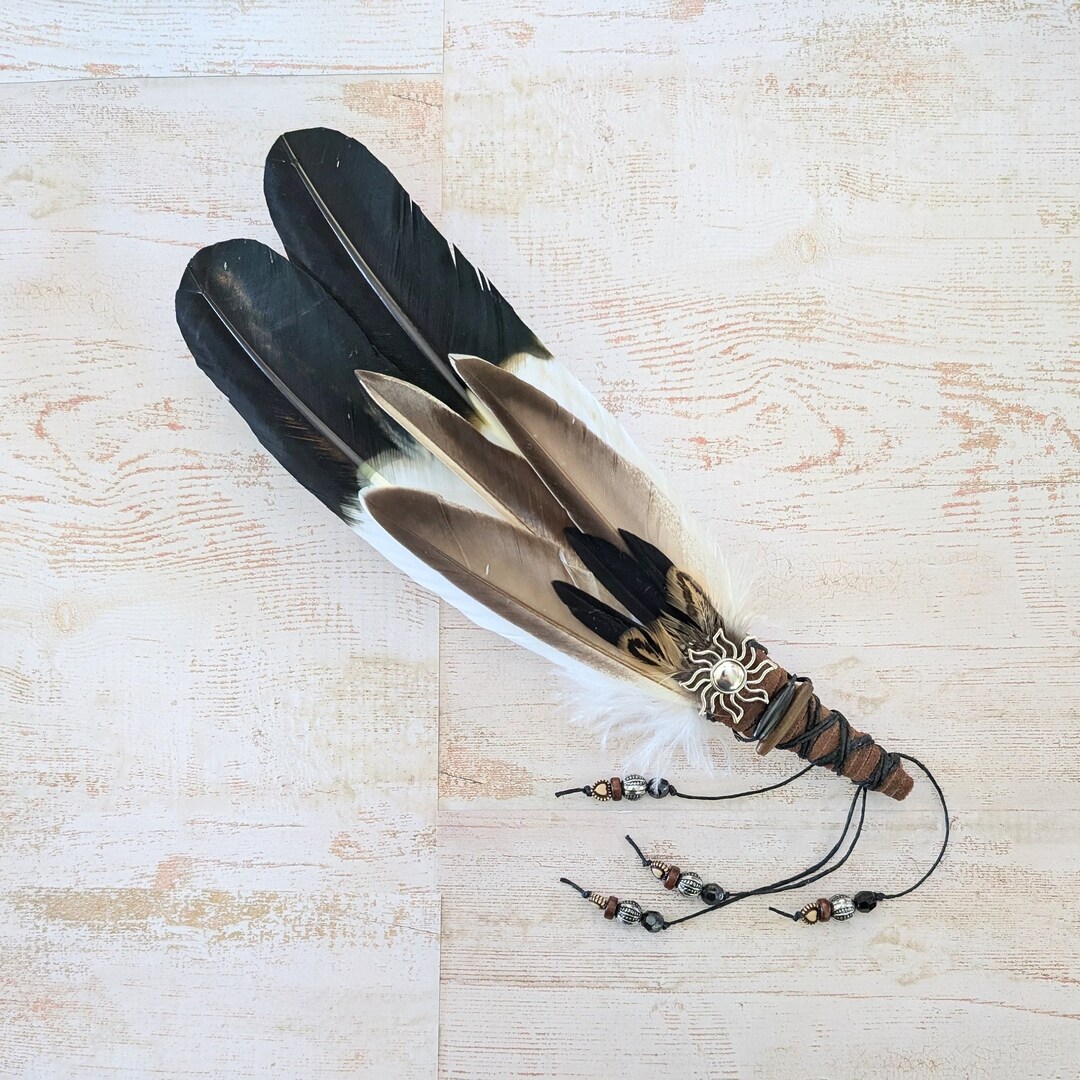 Smudge Feather Fan Sun Charm Spirit Feather Smudging Ritual Pagan Tools ...