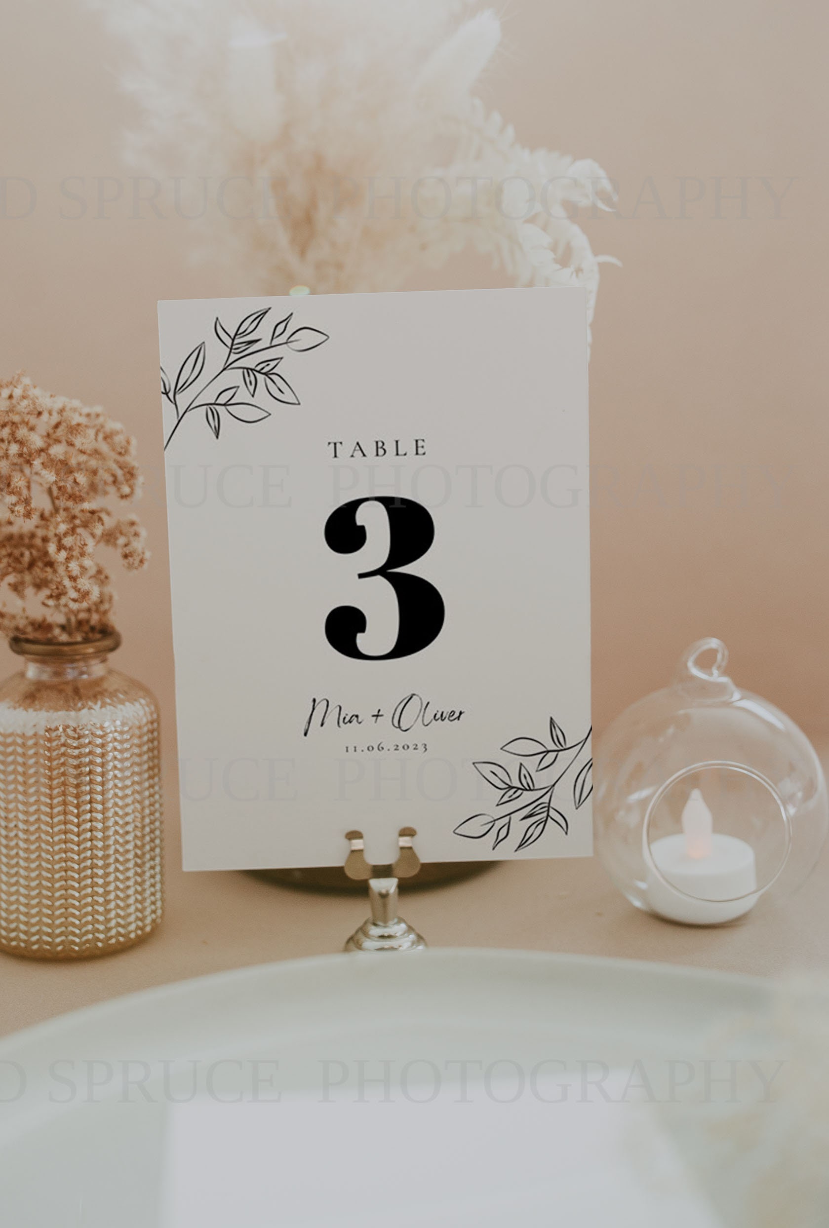 Minimalist Table Number Mockup, Wedding Stationery (JPG, PSD) - Etsy UK