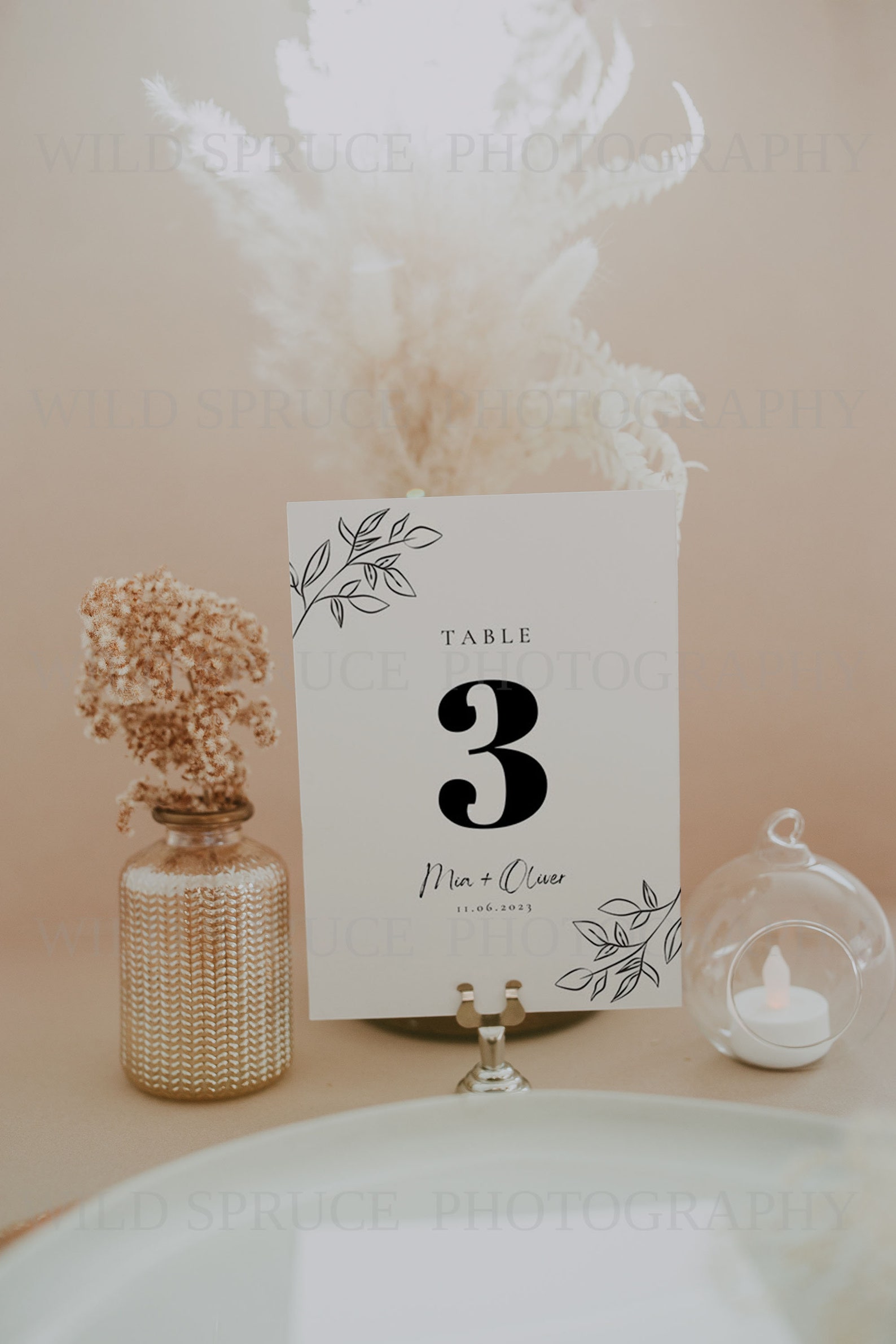 Minimalist Table Number Mockup, Wedding Stationery (JPG, PSD) - Etsy