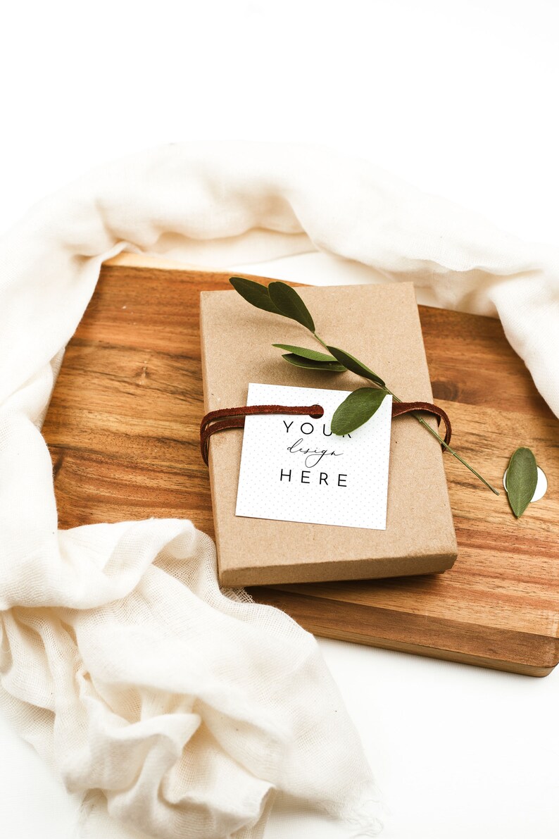Square Gift Tag Mockup, 2x2 Card, Wedding Stationery (JPG & PSD) - Etsy