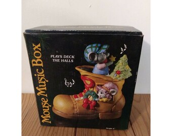 Christmas Mouse Music Box - Etsy