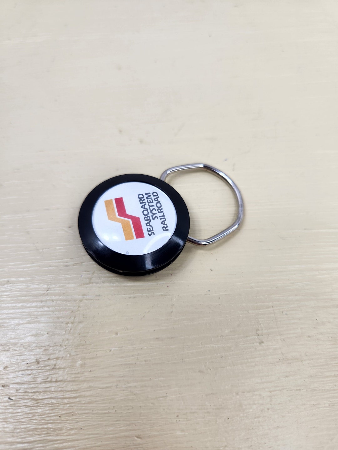 Seaboard System Railroad Vintage Keychain - Etsy