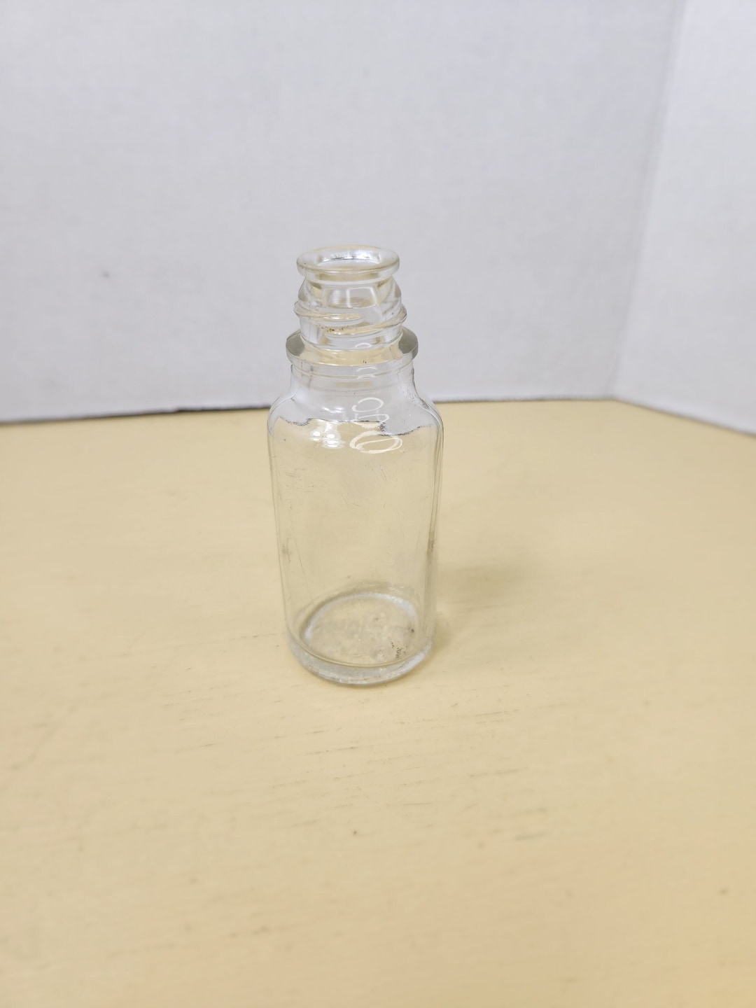 Vintage Clear Duraglas Bottle (owens-illinois Glass) - Etsy