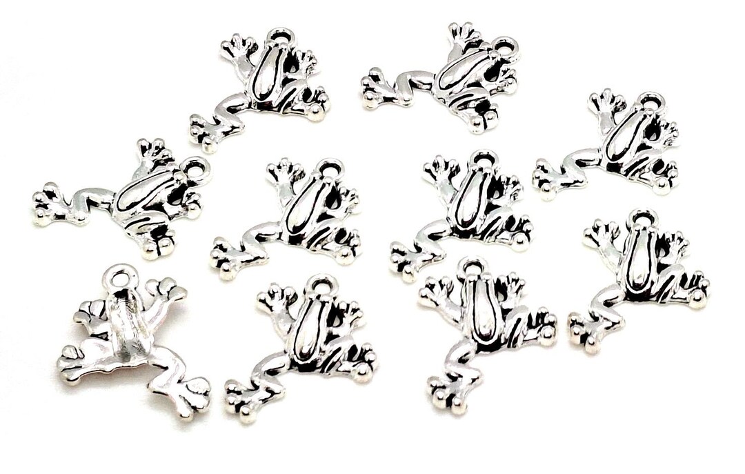 10 or 50 Silver Frog Charms - Leap Frog - Frog Pendant - Antique Silver ...