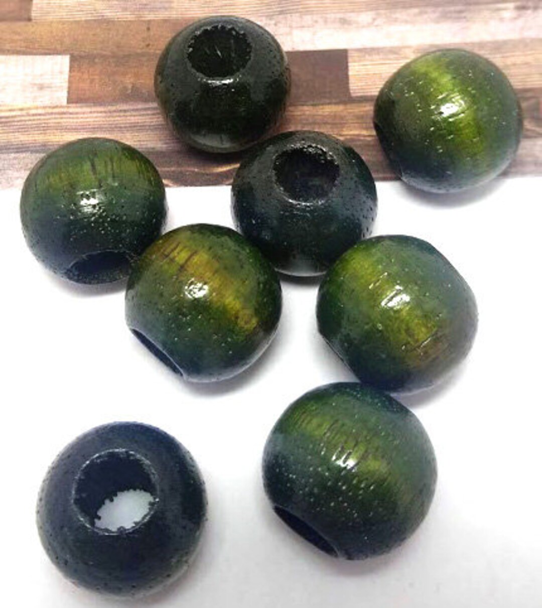 Green Wood Beads, Large Hole, Vintage Wooden Jewelry & Macrame Bead ...